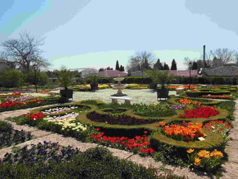 The Story about the Palace and the Botanical Garden in Balchik - Tours ...